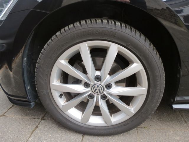 Volkswagen Golf VII Lim. Highline DSG/ TSI 1,5 R-Line+NAVI – Ahg-Rodgau Volkswagen Golf VII Lim. Highline DSG/ TSI 1,5 R-Line+NAVI – Ahg-Rodgau